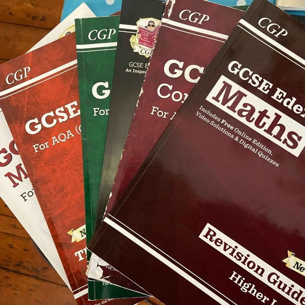 Free: GCSE revision guides (Alderley Edge)