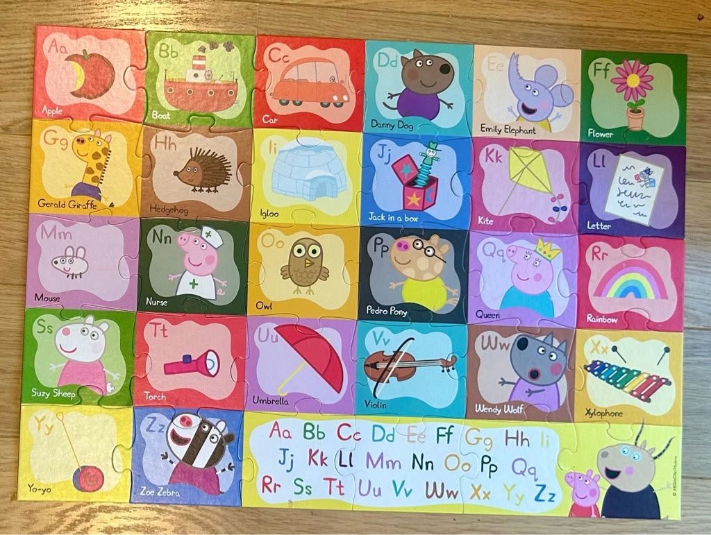 Free: Peppa Pig Alphabet Floor Puzzle (Winnersh RG41)
