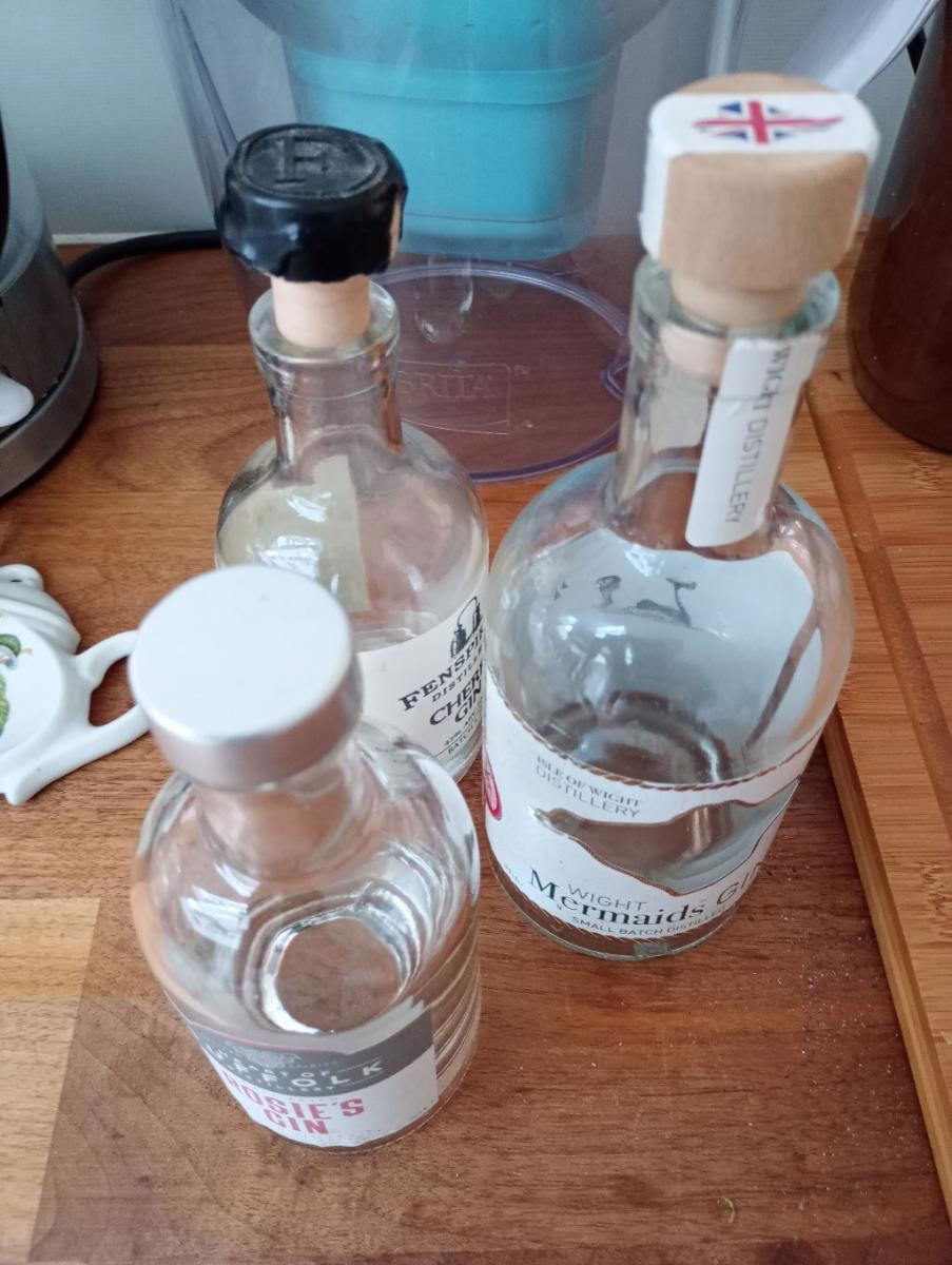 Free: Small gin bottles for reuse (empty) (Little Eversden, Cambridge)
