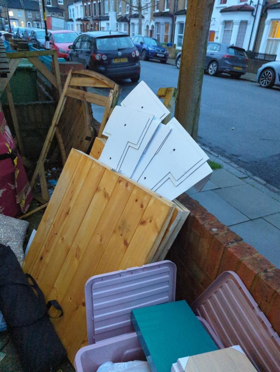 Free: Loads of free stuff (East dulwich) - Southwark Freegle