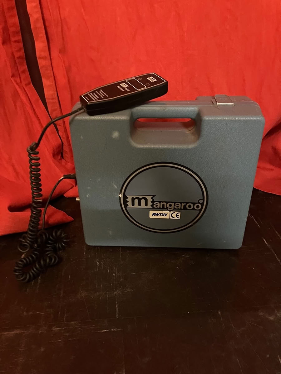 Free: Old Mangaroo compressor SW9 (SW9 Oval)
