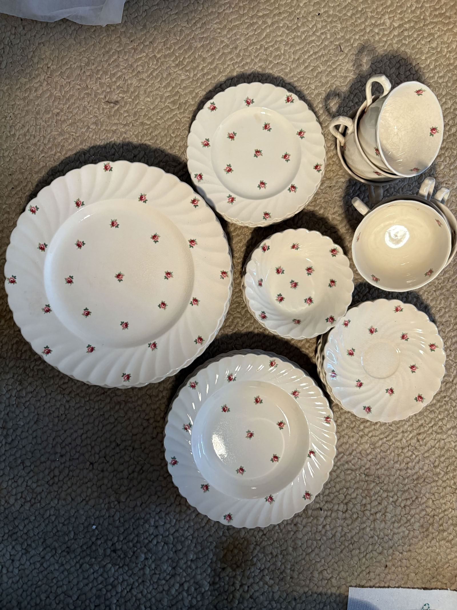 Free: Pretty rose pattern dish set (midtown east side)