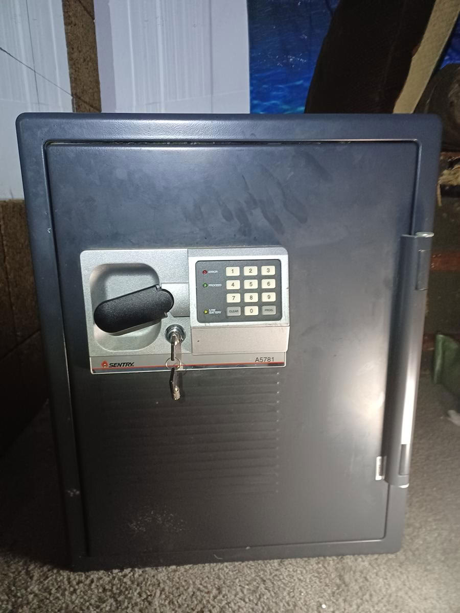 Free: fire safe (Bellevue BCC area)