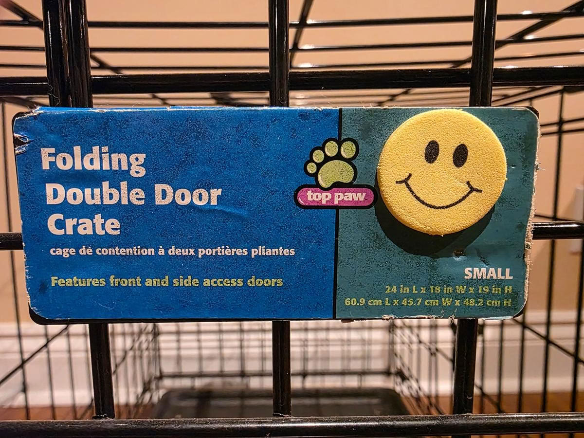 Free: Folding double door crate (Kanata)