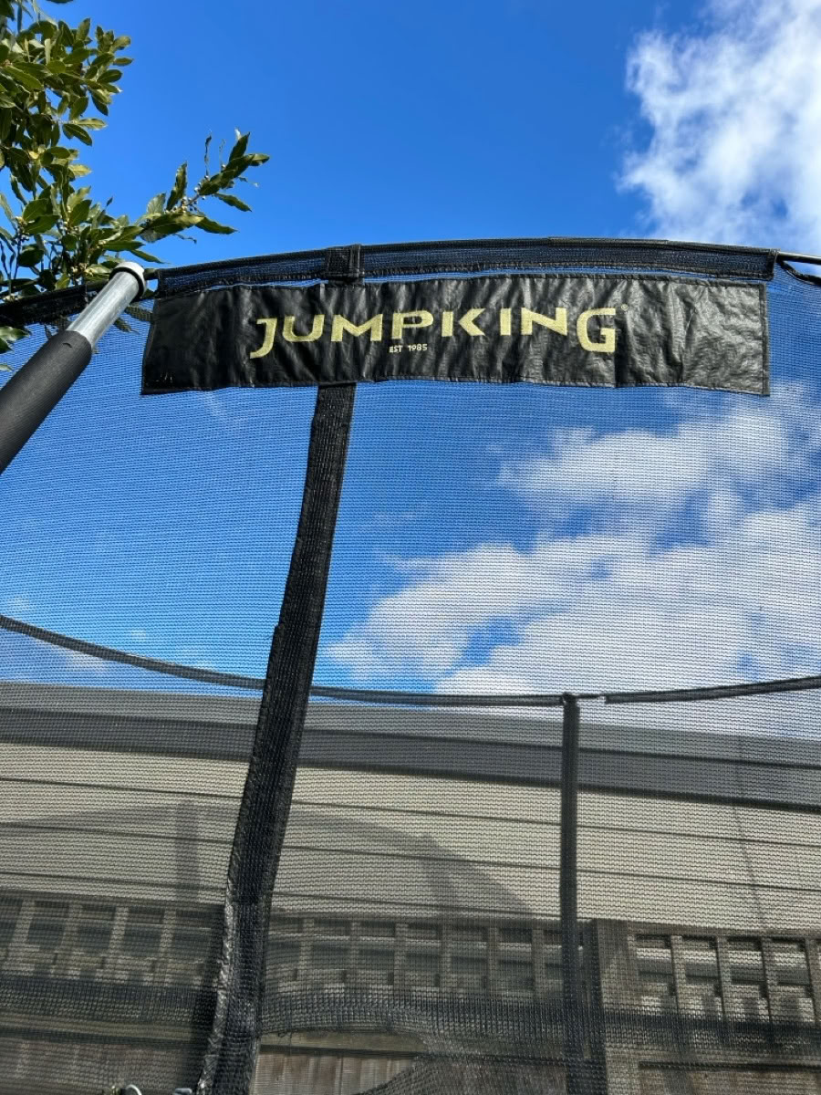 Free: Jump king Trampoline (Kingston KT2)