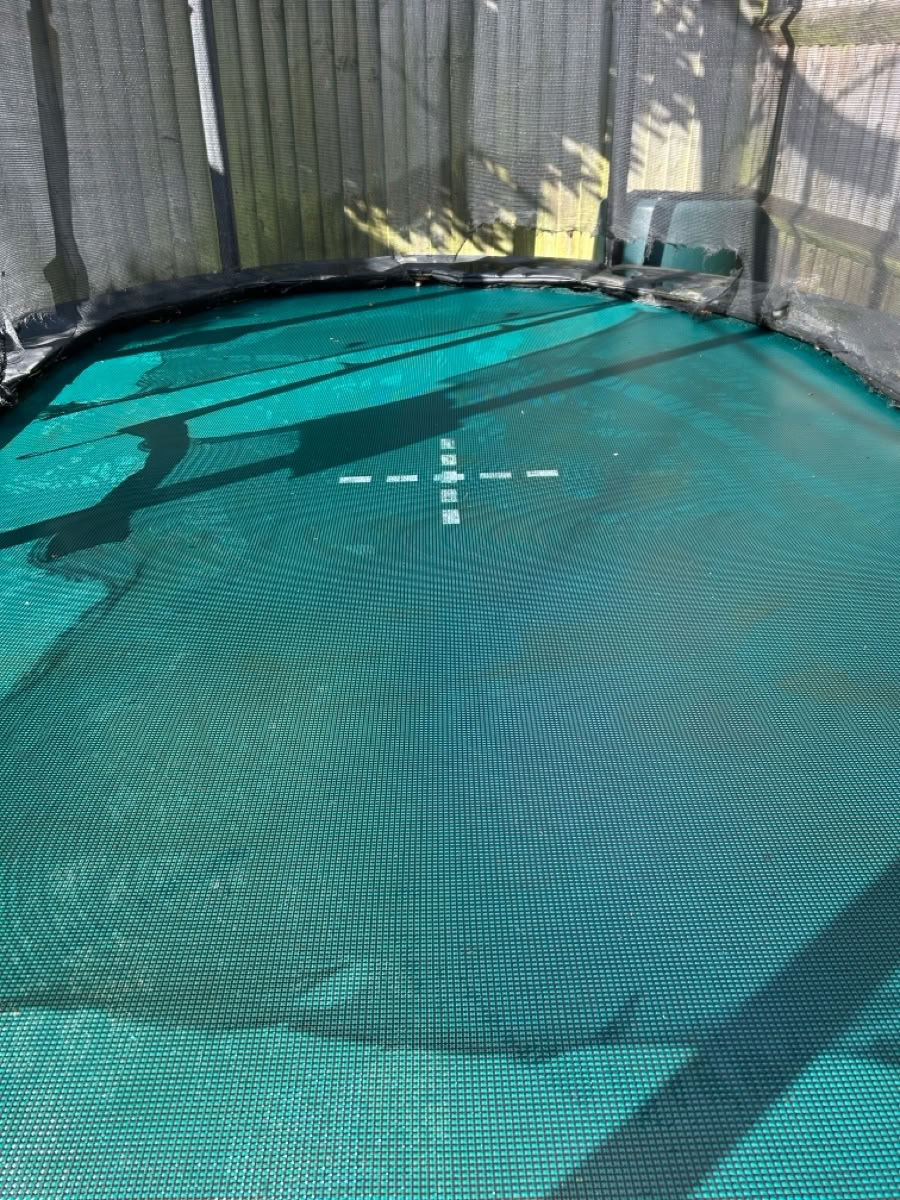Free: Jump king Trampoline (Kingston KT2)