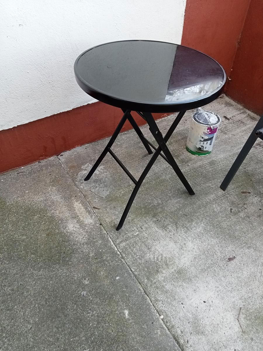 Free: Folding outdoor table (South Dublin)