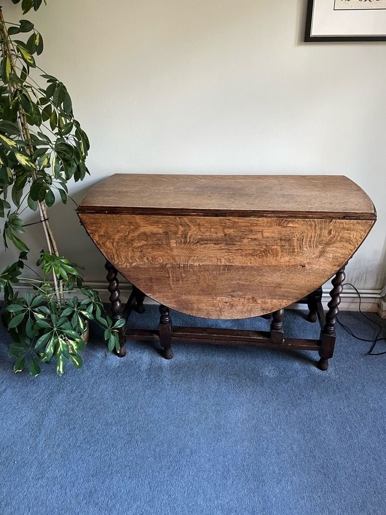 Free: Table (Crouch End N8) - Haringey Freegle