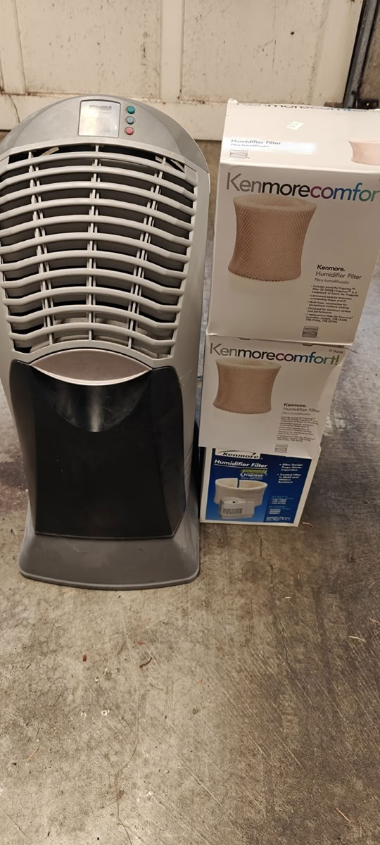Free: Kenmore Humidifier (Redmond)