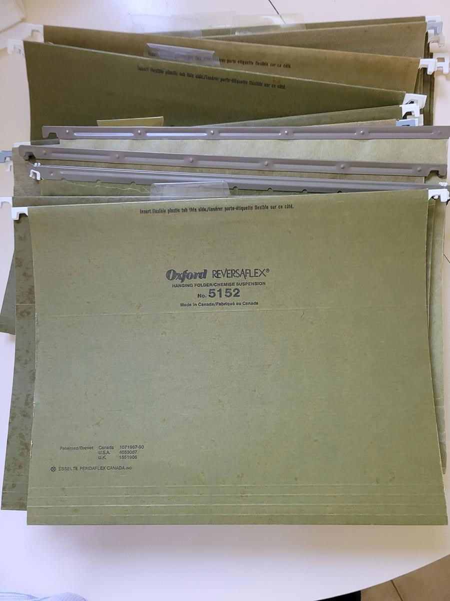 Free: 50 Hanging File Folders (Erin Mills)