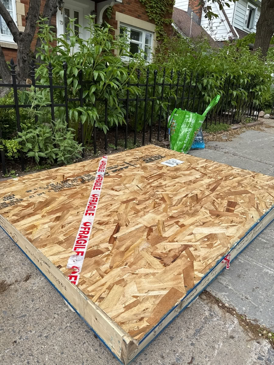 Free: painting crate box (Civic Hospital)