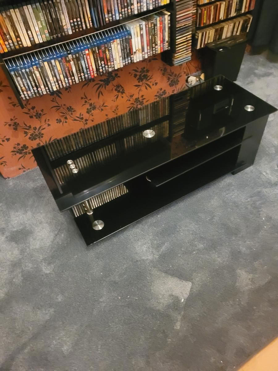 Free: Entertainment/ coffee table (Coventry)