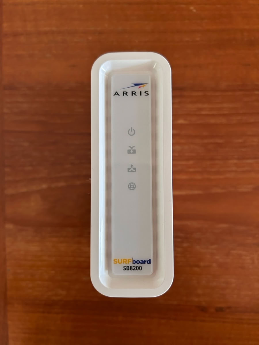 Free: Arris SB8200 cable modem (east Petaluma)