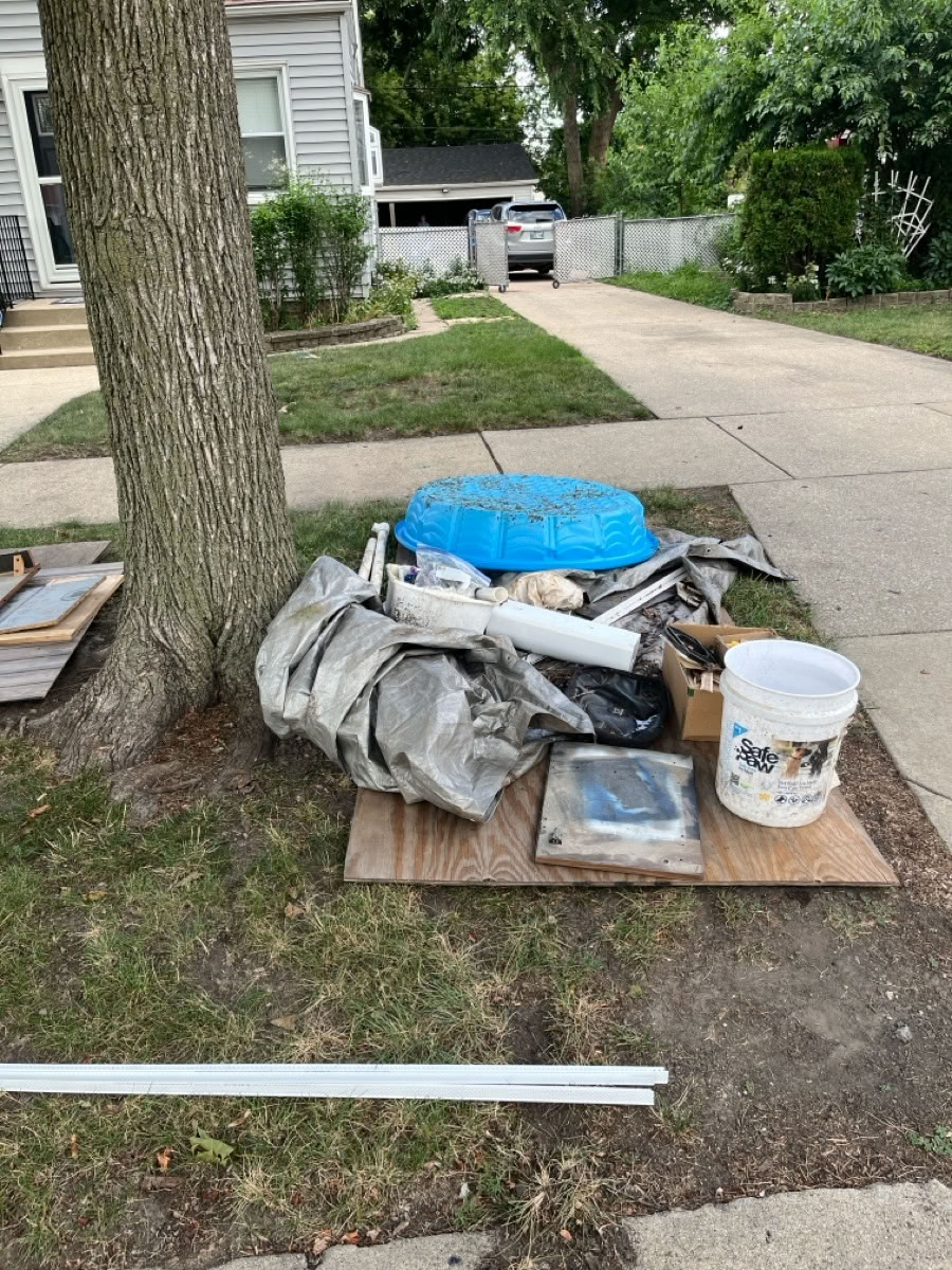 Free: Curb Alert: Mixed DIY stuff (Melrose Park)