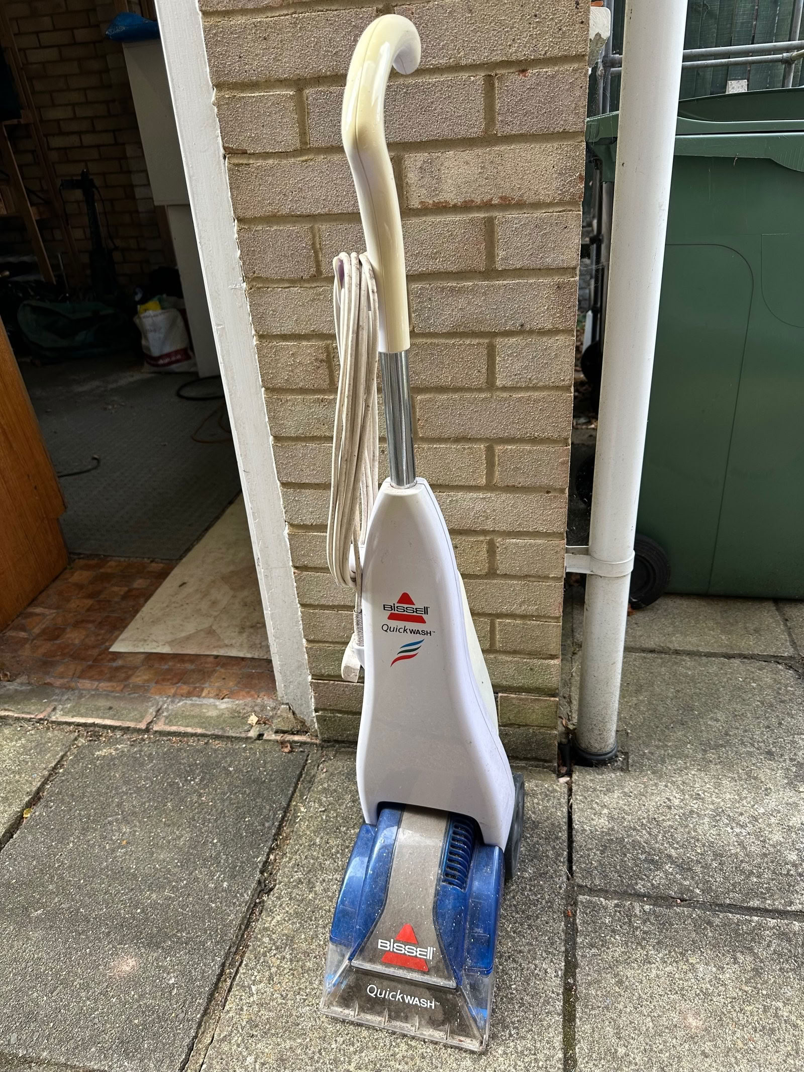 Free: Bissell Quickwash lightweight deep cleaning machine (Knotty Green ...
