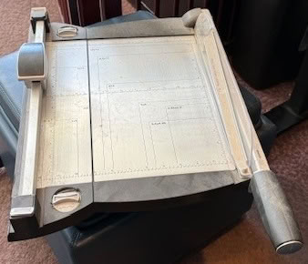 Free: Paper cutter (Crown Hill) - Freecycle North King County