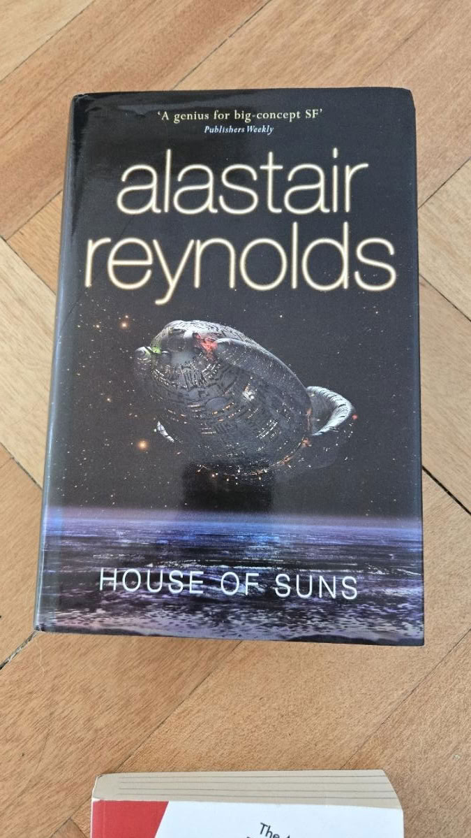 Free: Book Alastair Reynolds (Earley RG6) - Bracknell Freegle