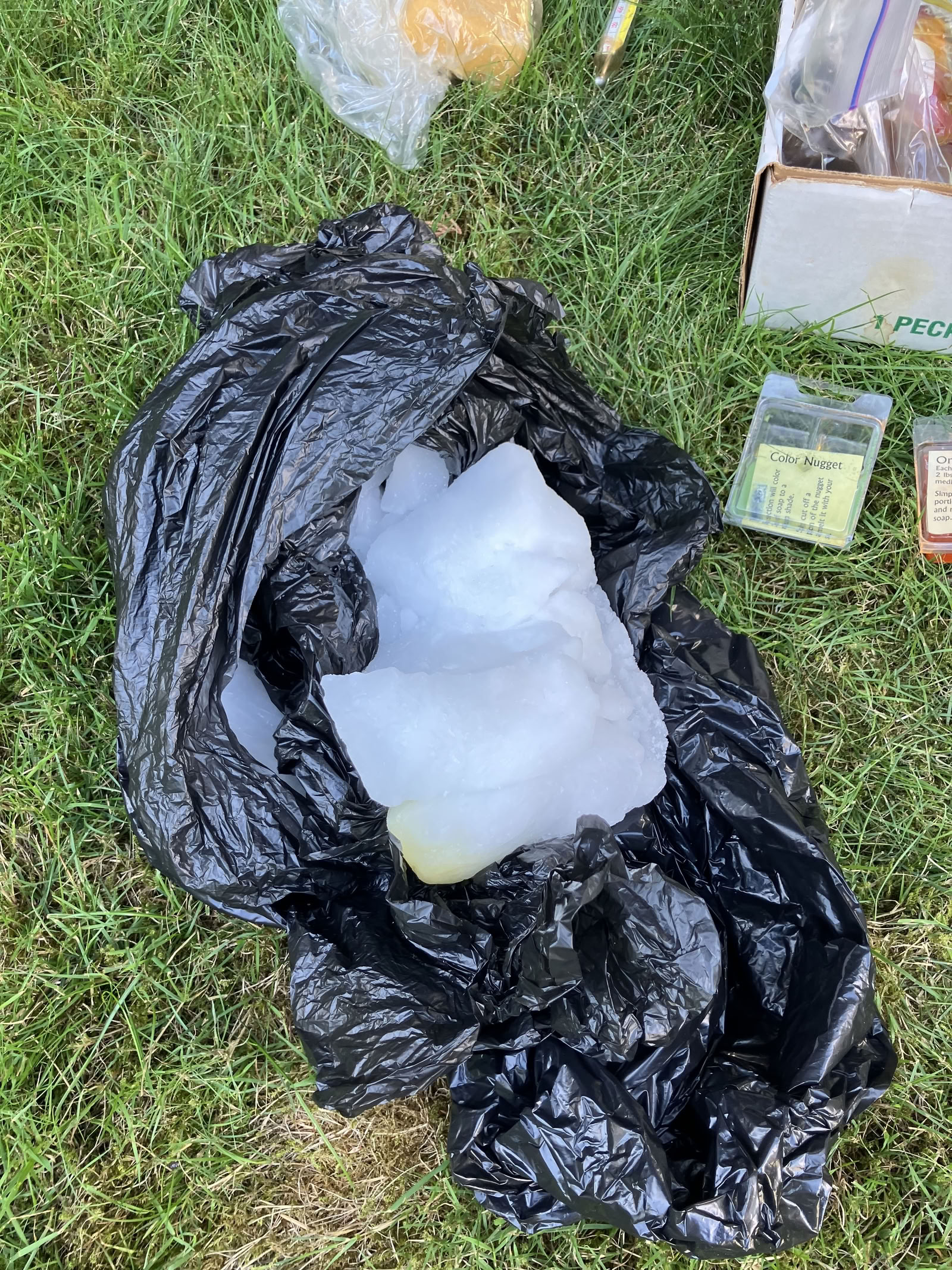 Free: Mega candle making kit (Vashon - North End)