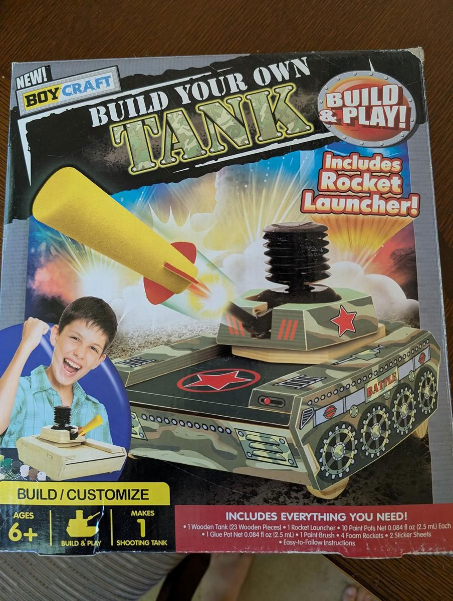 Free: Build Your Own Tank (Poughquag)