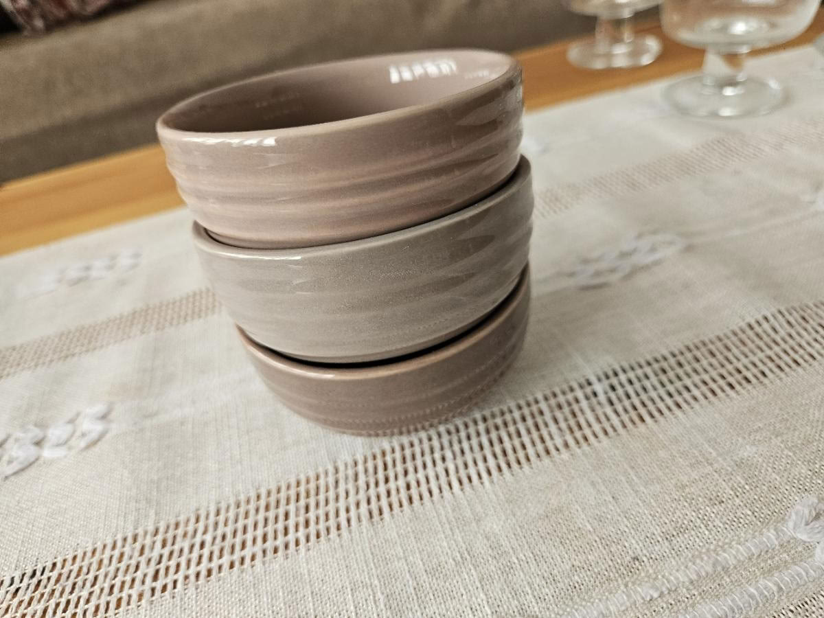 Free: Dipping bowls (HA3 Harrow) - Watford Freegle