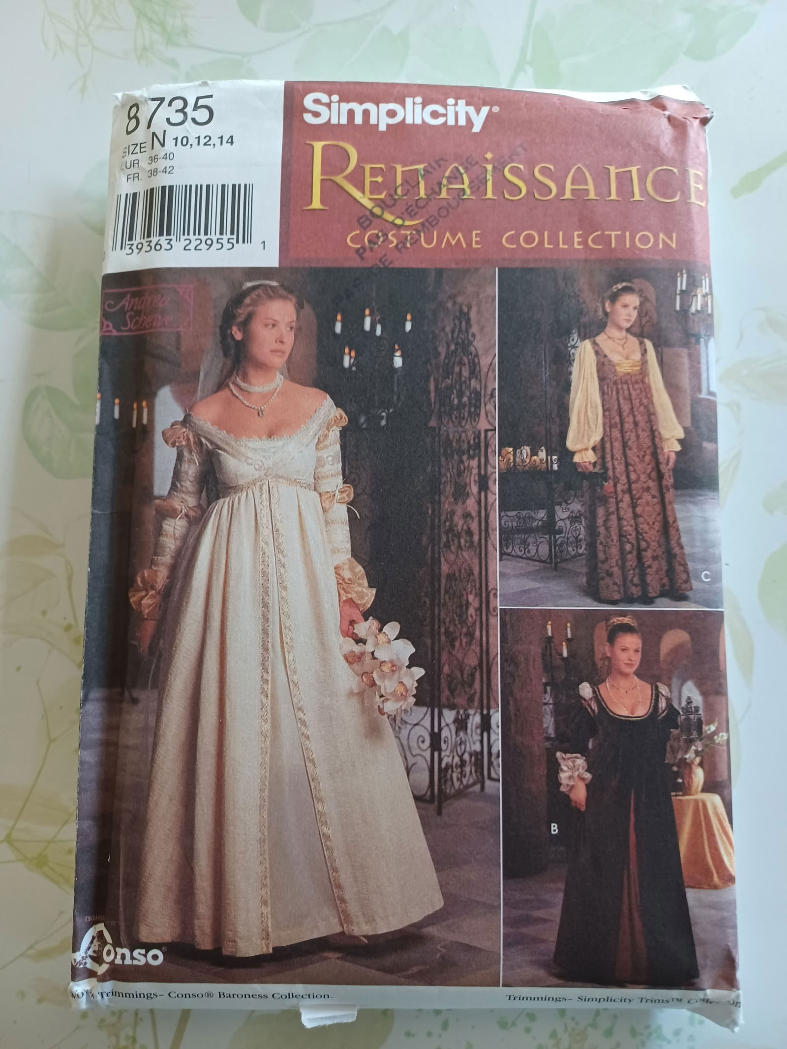 Free: Sewing patterns (Costumes) (Carlingwood)