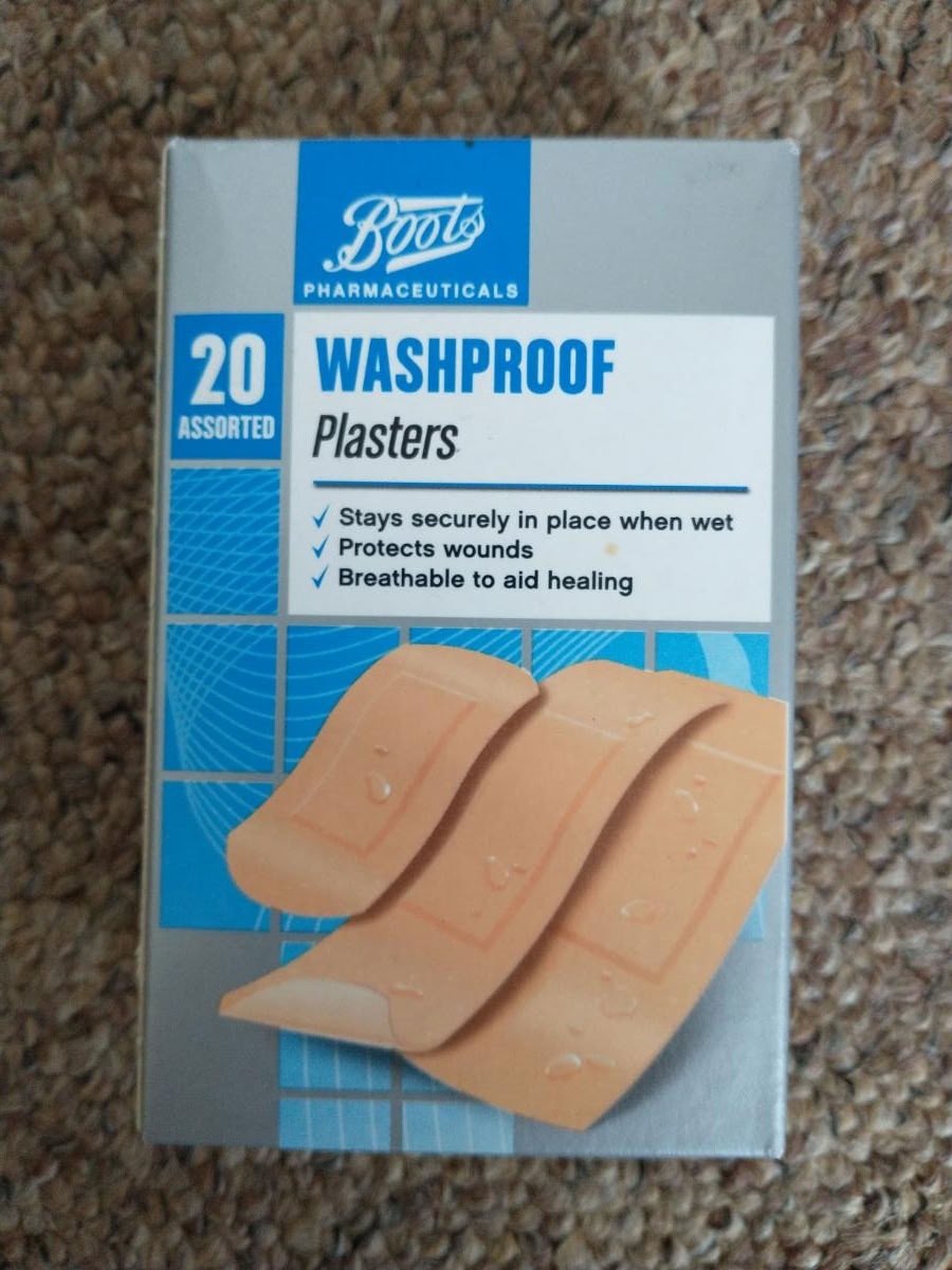 Free: Washproof plasters (Chesterton CB4) - Cambridge Freegle