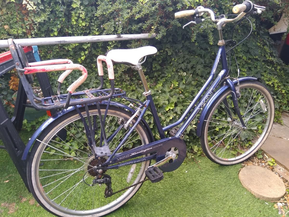 Free: Viking Dutch Ladies Bike (Leighton buzzard LU7)
