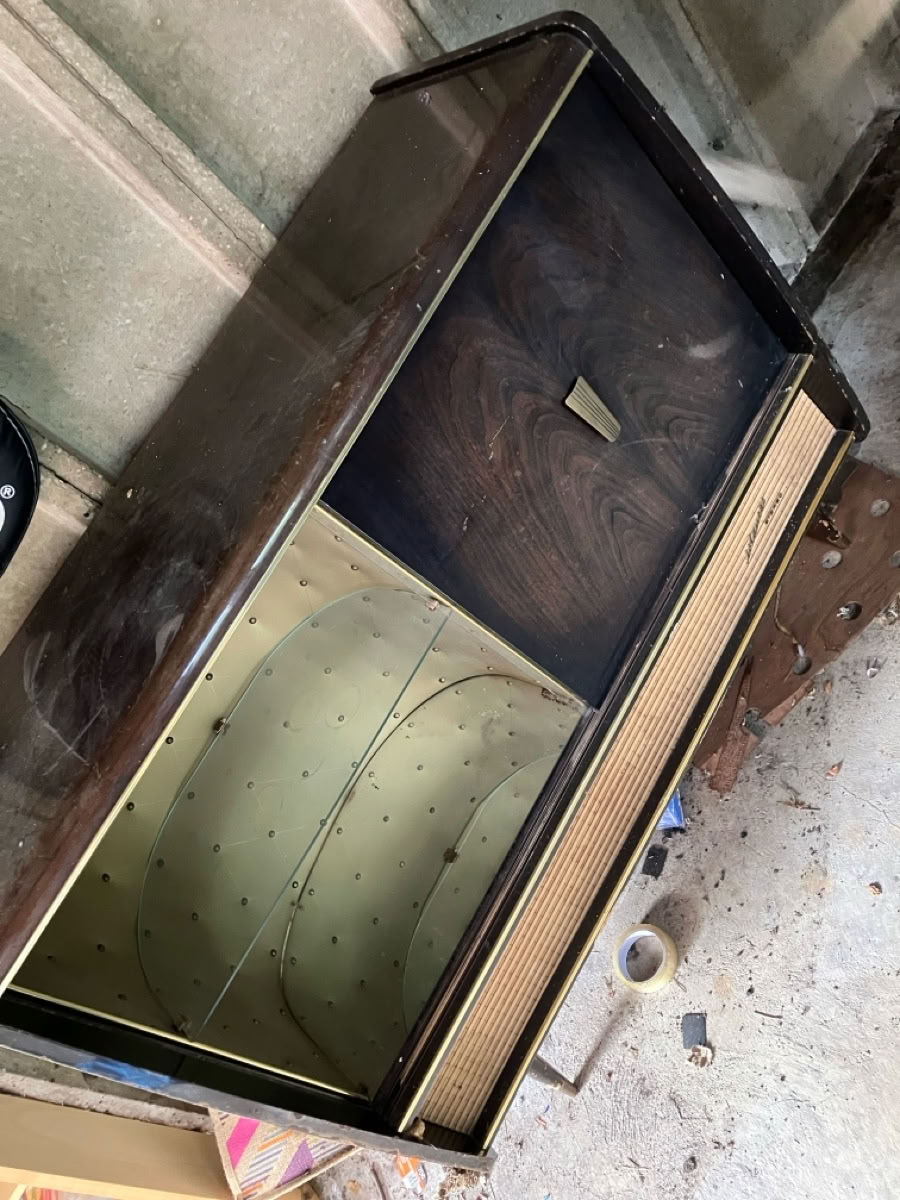 Free: Blaupunkt Radiogram (‘50s) (Wood Green N22)