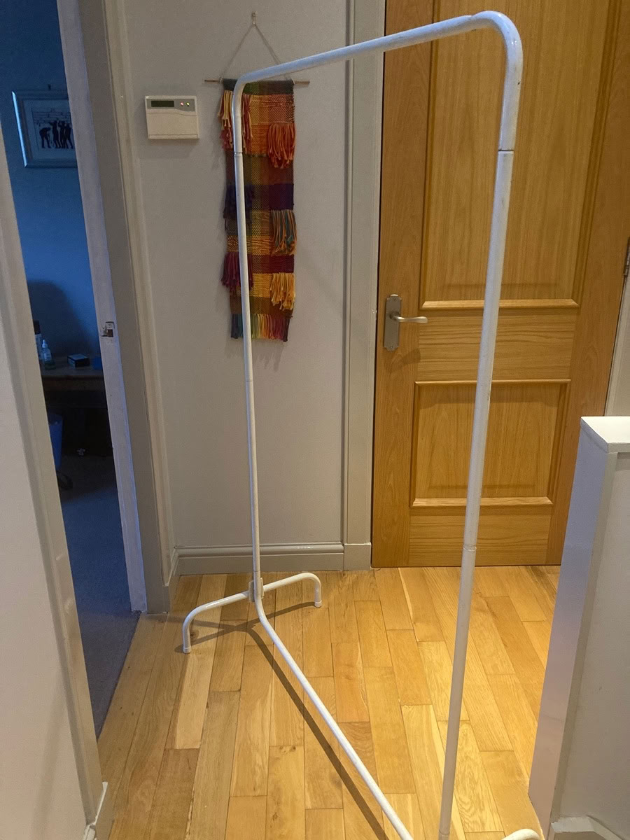 Free: Hanging rail (Edinburgh EH5) - Edinburgh Freegle