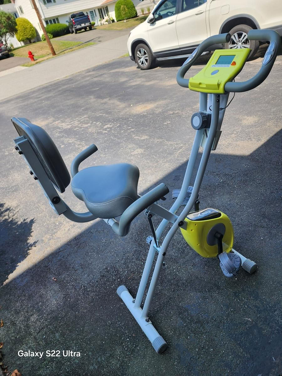 Free: Sitting exercises bike (Peabody)