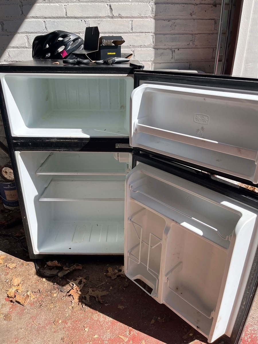 Free: Mini fridge (Central Square, Cambridge)