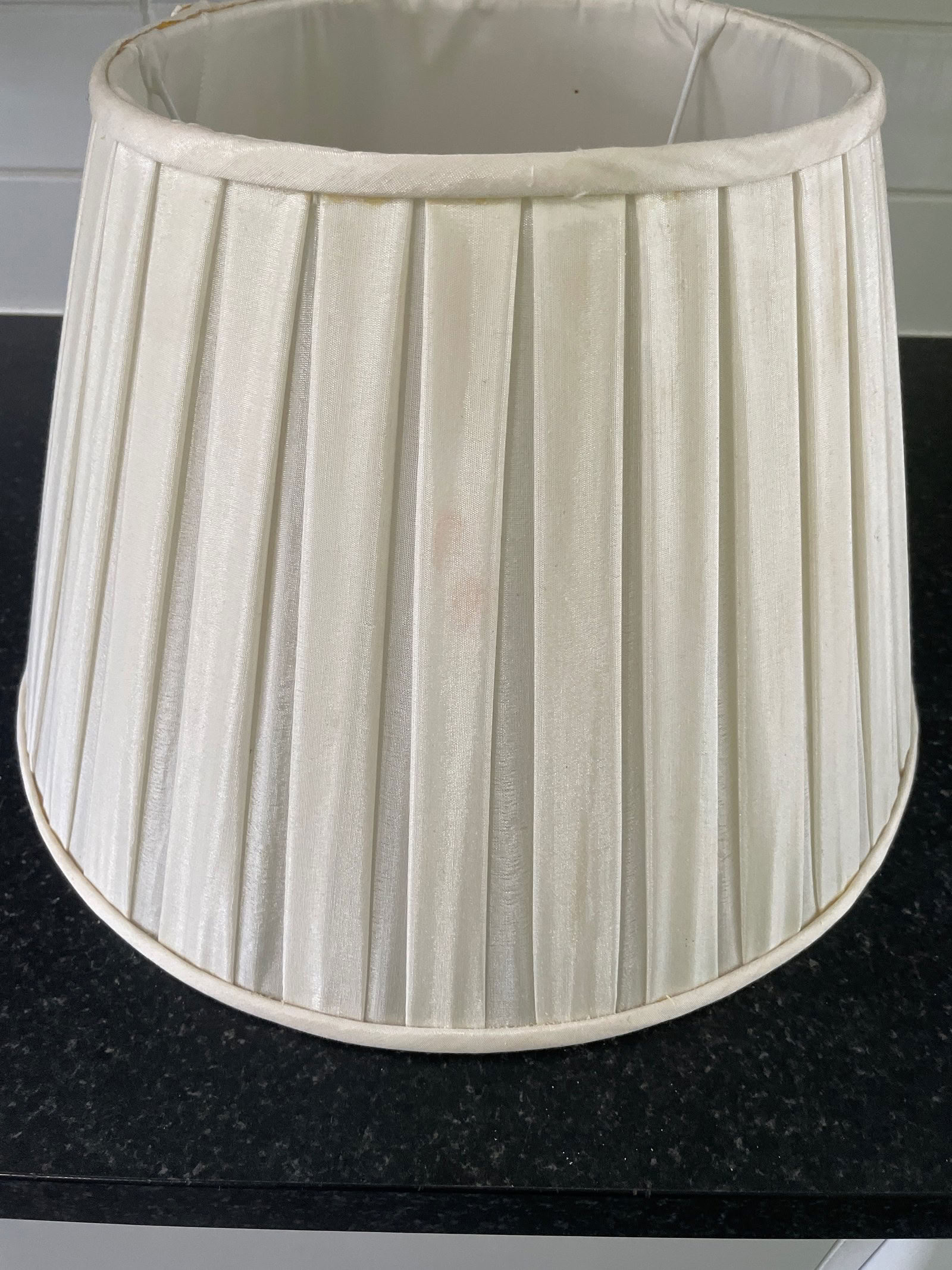 Free: Lampshade (Clewer Green SL4) - Windsor & Maidenhead Freegle