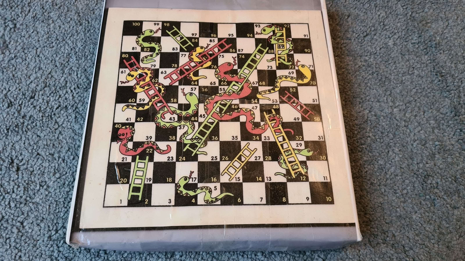 Free: Game - Snakes and Ladders (Liberton EH16) - Edinburgh Freegle