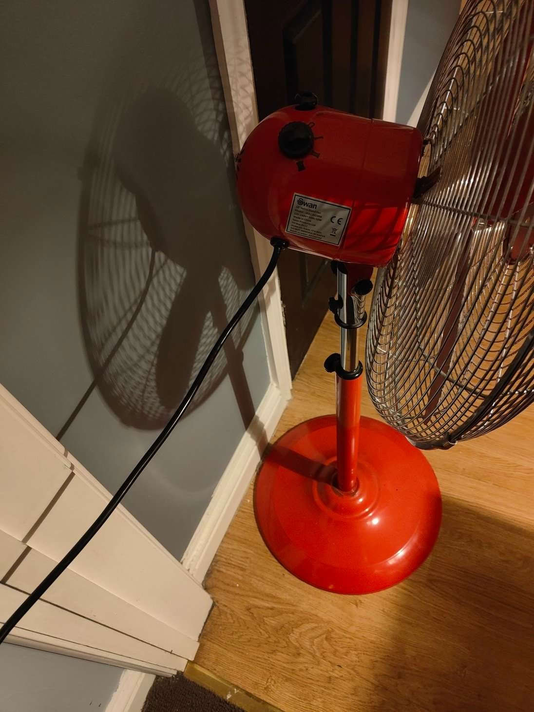Free: Retro style Fan (Whiteway) - Bath Freegle