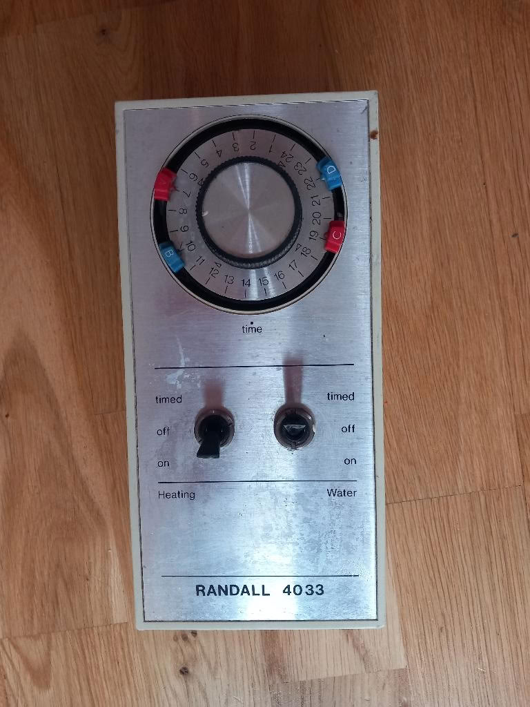 Free: Randall 4033 mechanical heating/water timer (Stone Cross BN23 ...