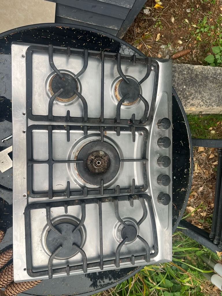 Free: 5 Ring Gas Hob (SE26)