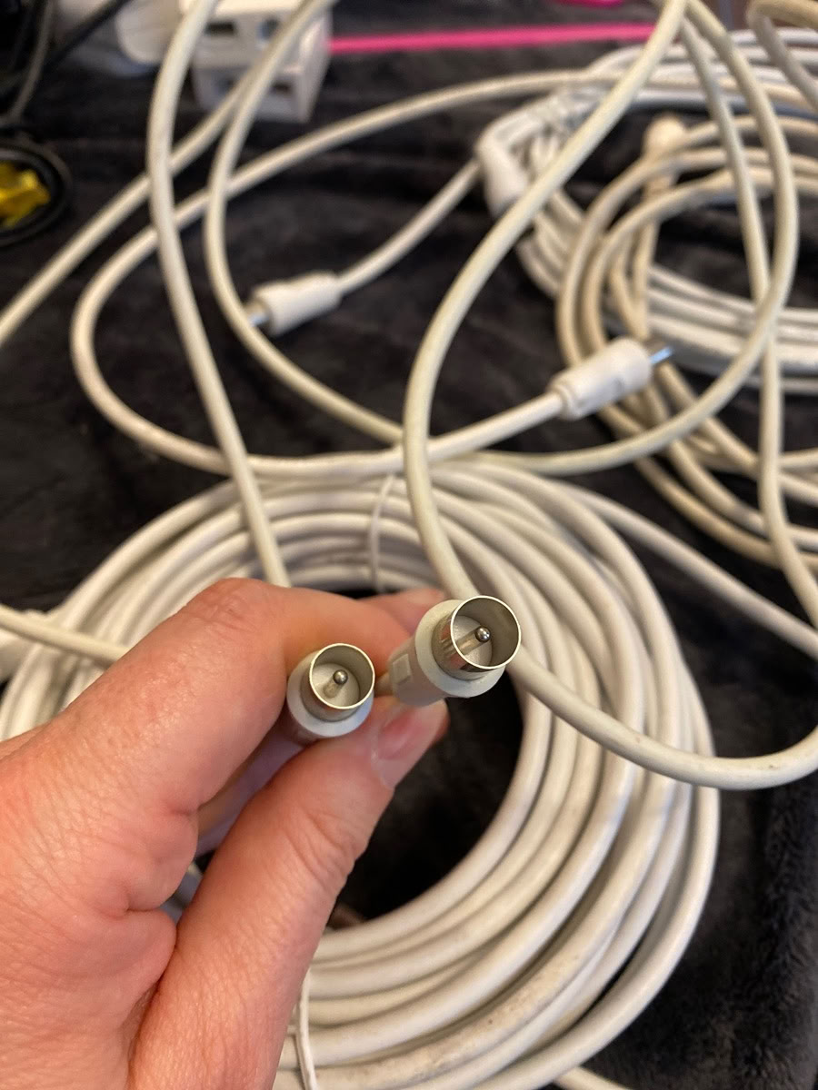 Free: Aerial cabling (Horsham)