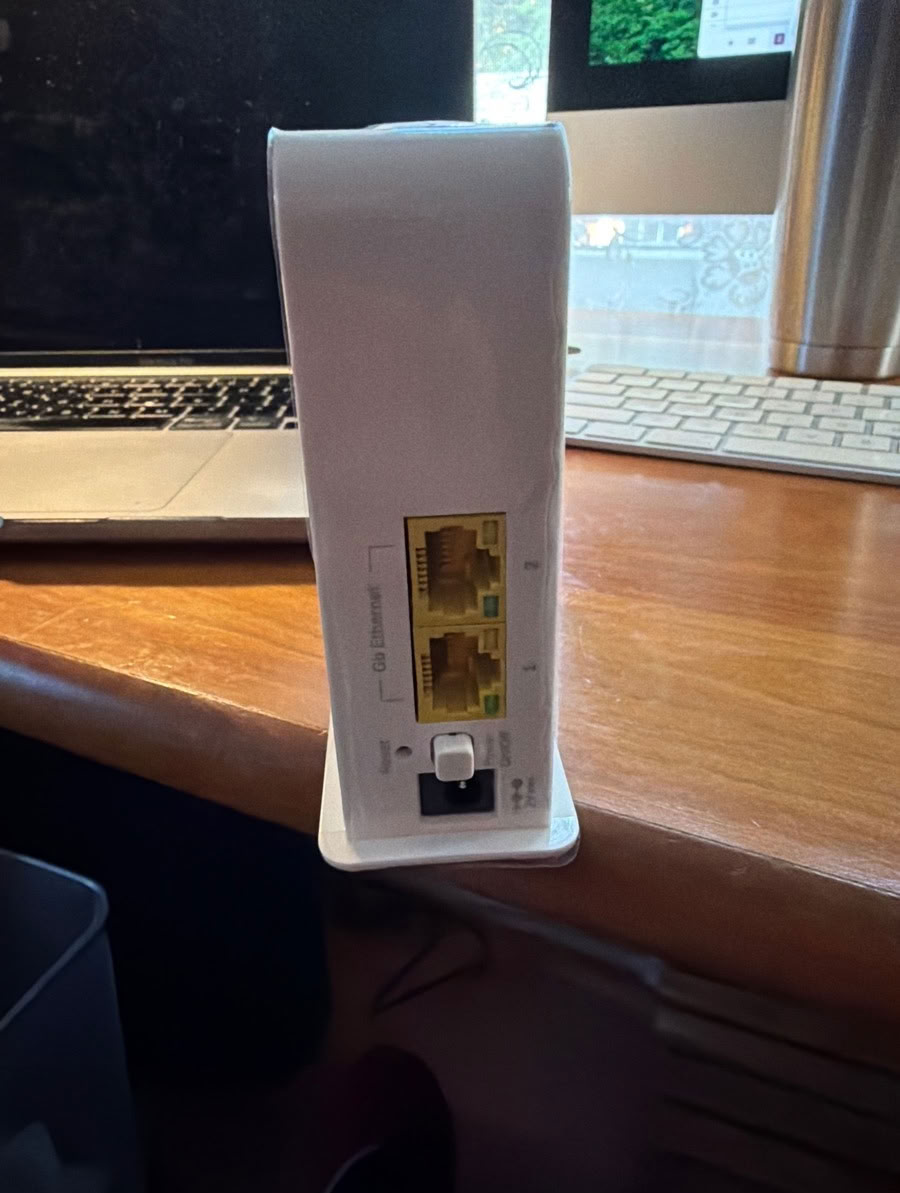 Free: Altice smart mesh access point (Metuchen NJ)