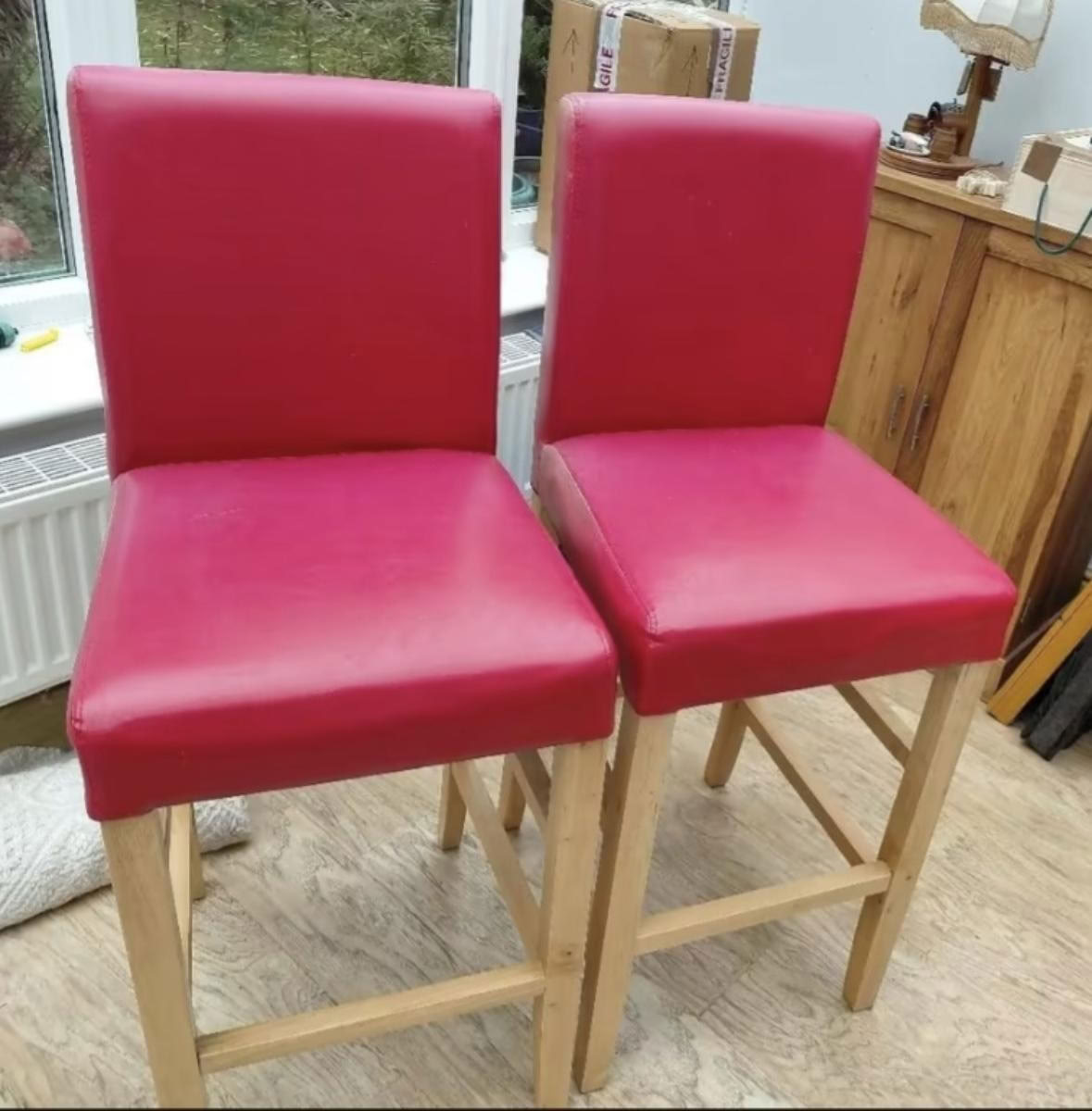 Free: Bar stools (Branston DE14) - East Staffordshire Freegle