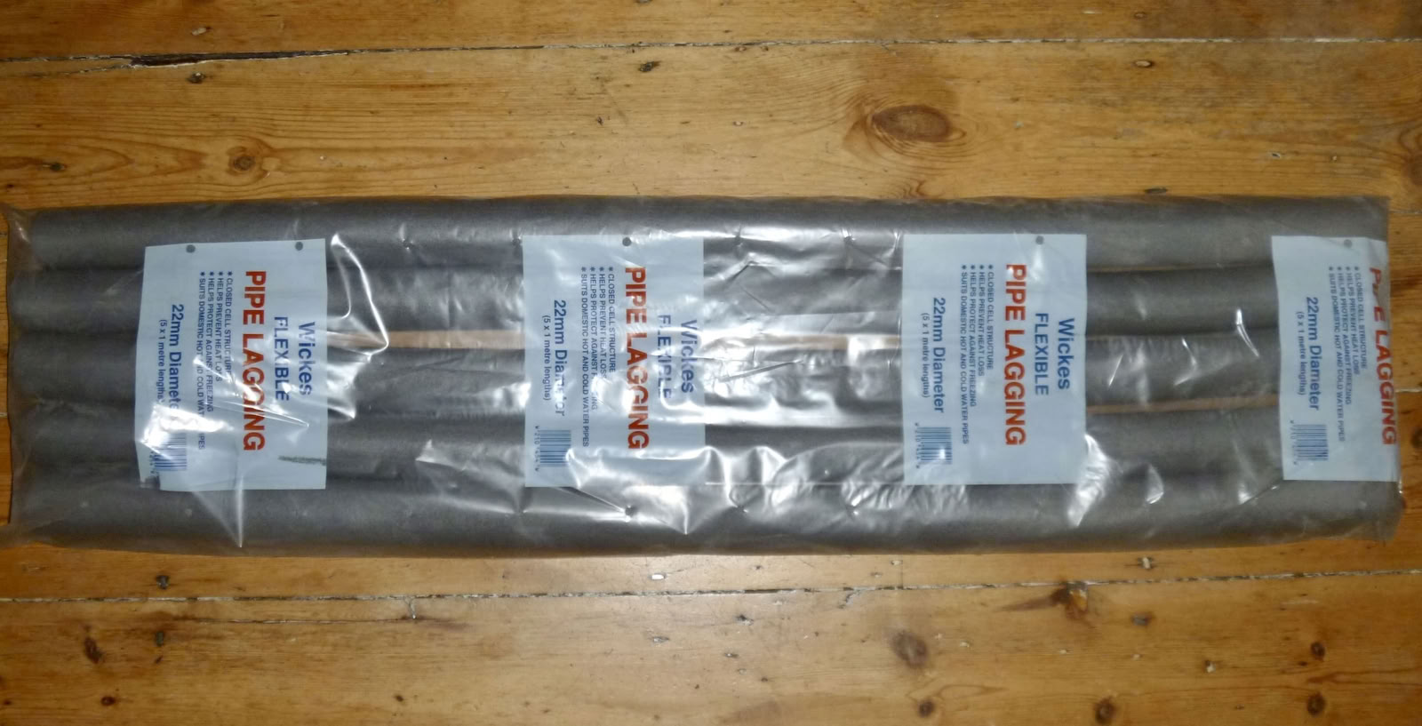 Free: Pipe lagging 22 mm (Queen's park) - Brent Freegle