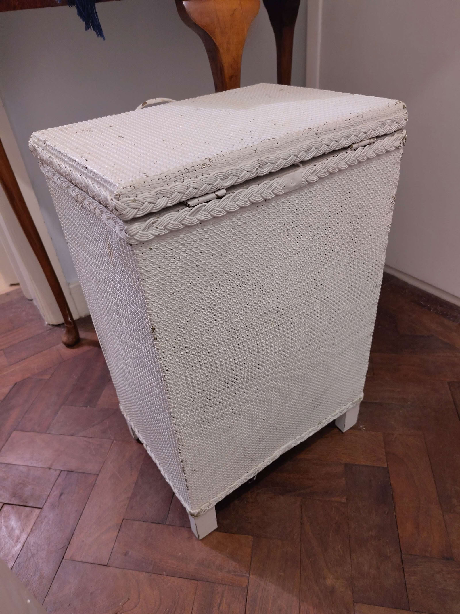 Free: Laundry basket (Sutton Courtenay OX14) - Vale of the White Horse ...