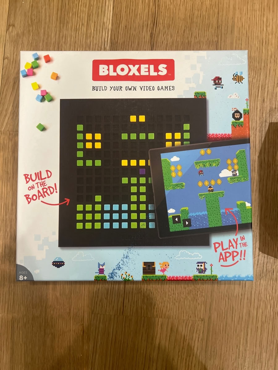 Free: Bloxels (Old Town)