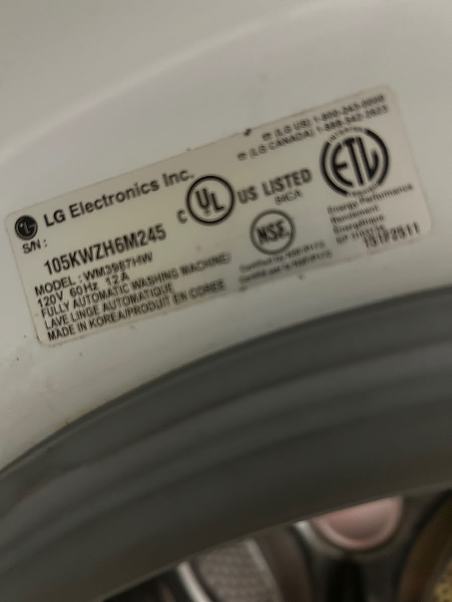 Free: LG washer Dryer Combo (Harlem)