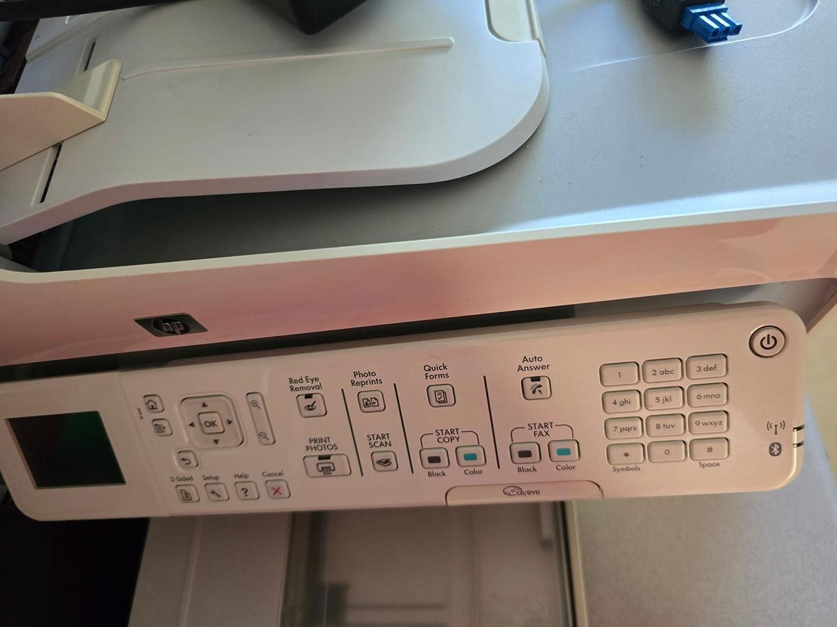 Free: HP Photosmart Premium C309A (Culver City)