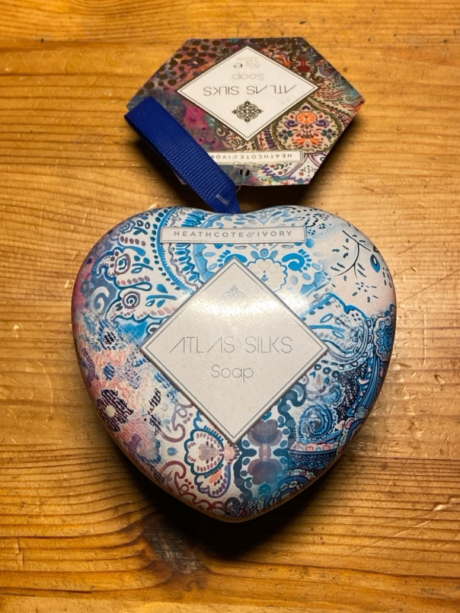 Free: Atlas Silks Soap Gift (AL4)
